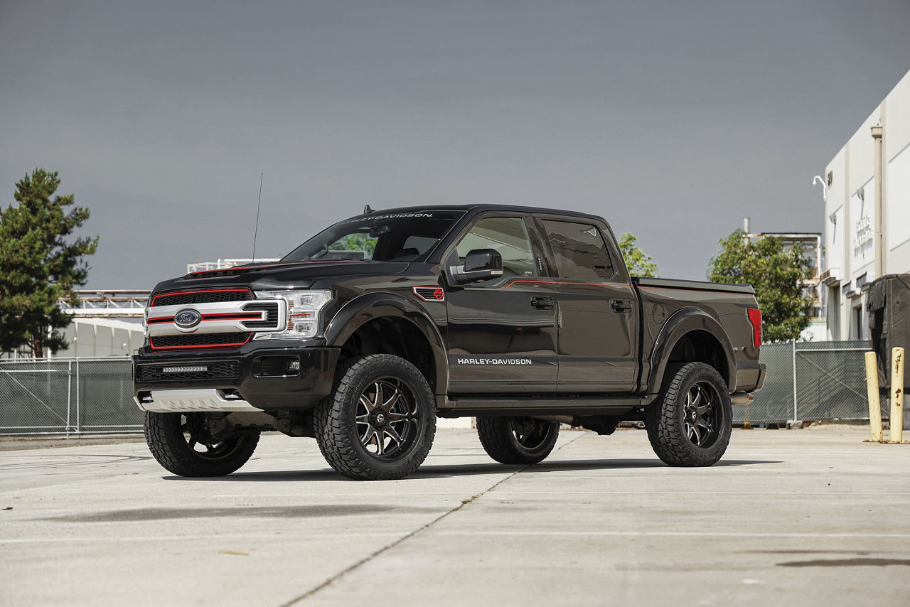 2019 Ford F150 - Fuel HAMMER - Black | Fuel Off-Road Wheels